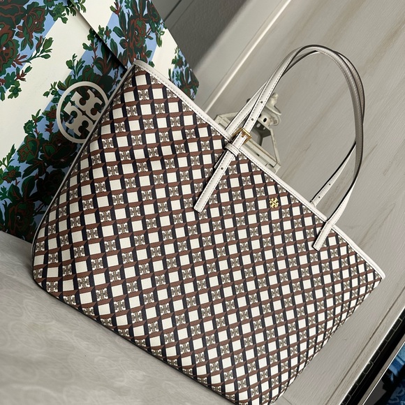 Tory Burch | Bags | New Tory Burch Signature Doublet Monogram Geo ...